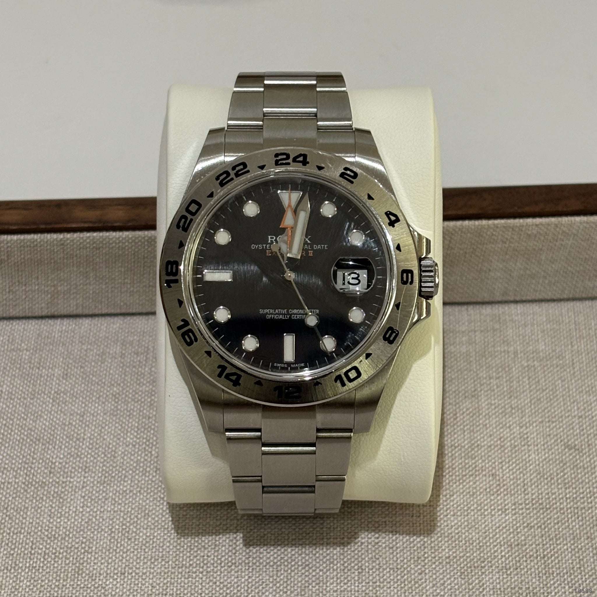 ROLEX EXPLORER II 216570